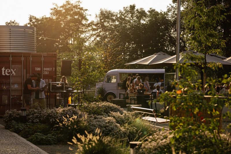 Crest Communications